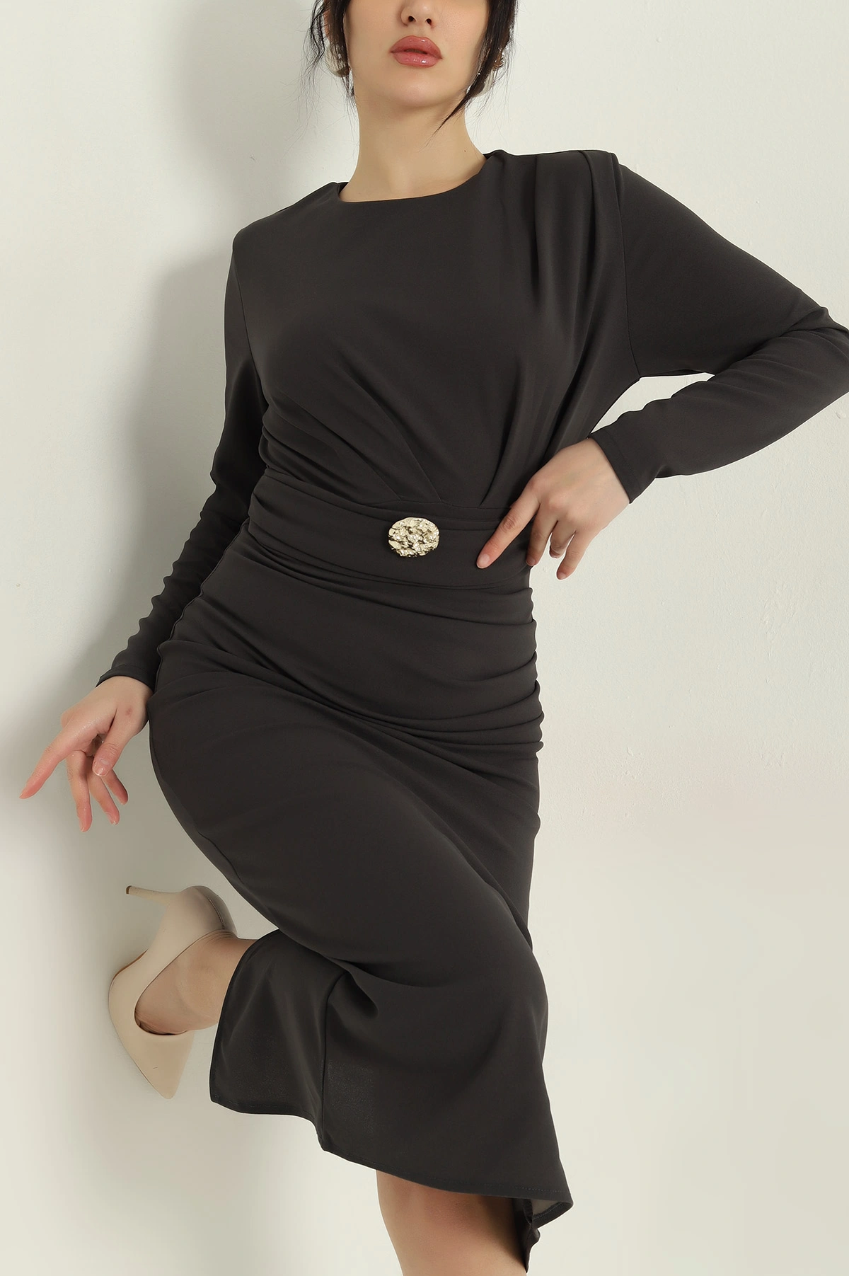 Antrasit Broş Detay Tasarım Krep Elbise 357591