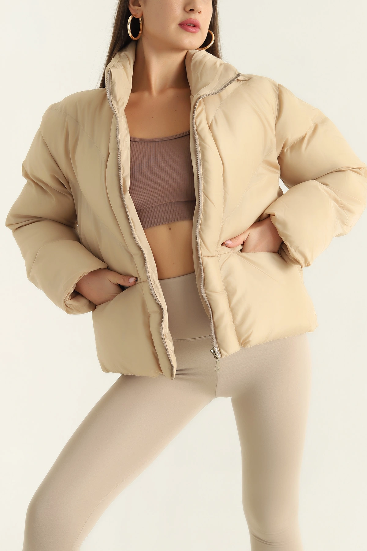 Bej Cepli Dolumlu Şişme Bayan Mont 310215