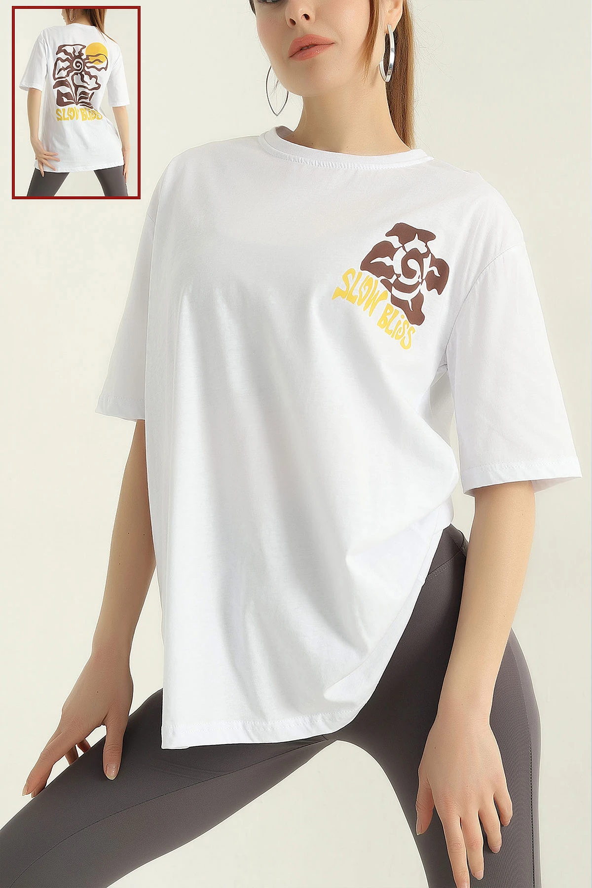 Beyaz Bisiklet Yaka Oversize Baskılı Süprem Kadın Tişört 360689