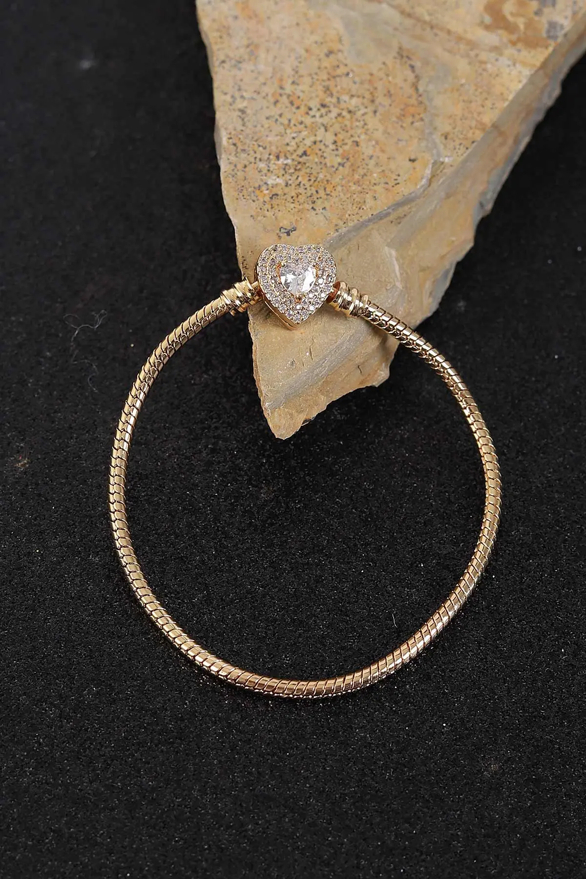 Gold Kalpli Pandora Bileklik 287251 |109.99 TL Modamizbir | Modamizbir.Com