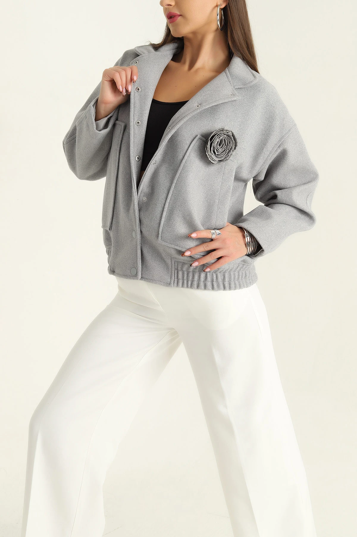 Gri Gül Broşlu Astarlı Bayan Kaşe Mont 309620