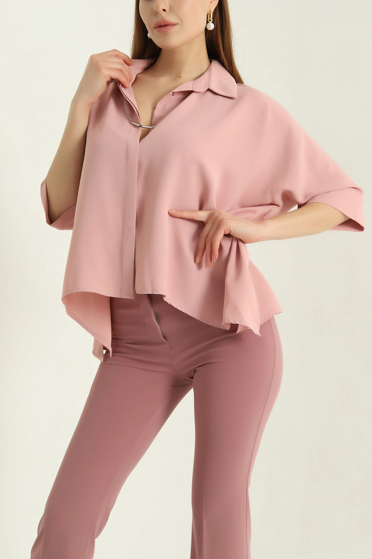 Gül Kurusu Jessica Kumaş Kolyeli Gömlek 335024