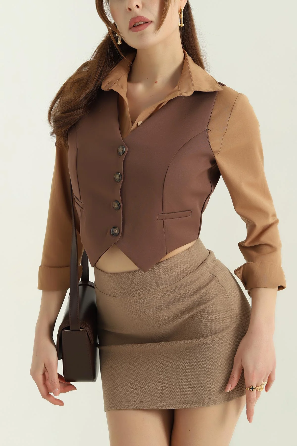 Kahverengi Astarlı Düğmeli Bayan Atlas Yelek 336193