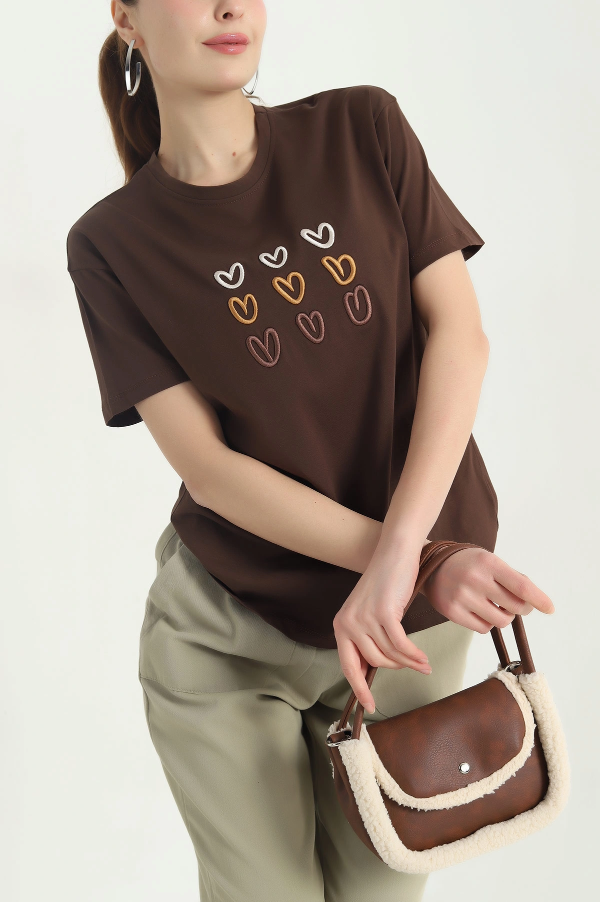 Kahverengi Nakış Süprem Kadın Tişört 344681