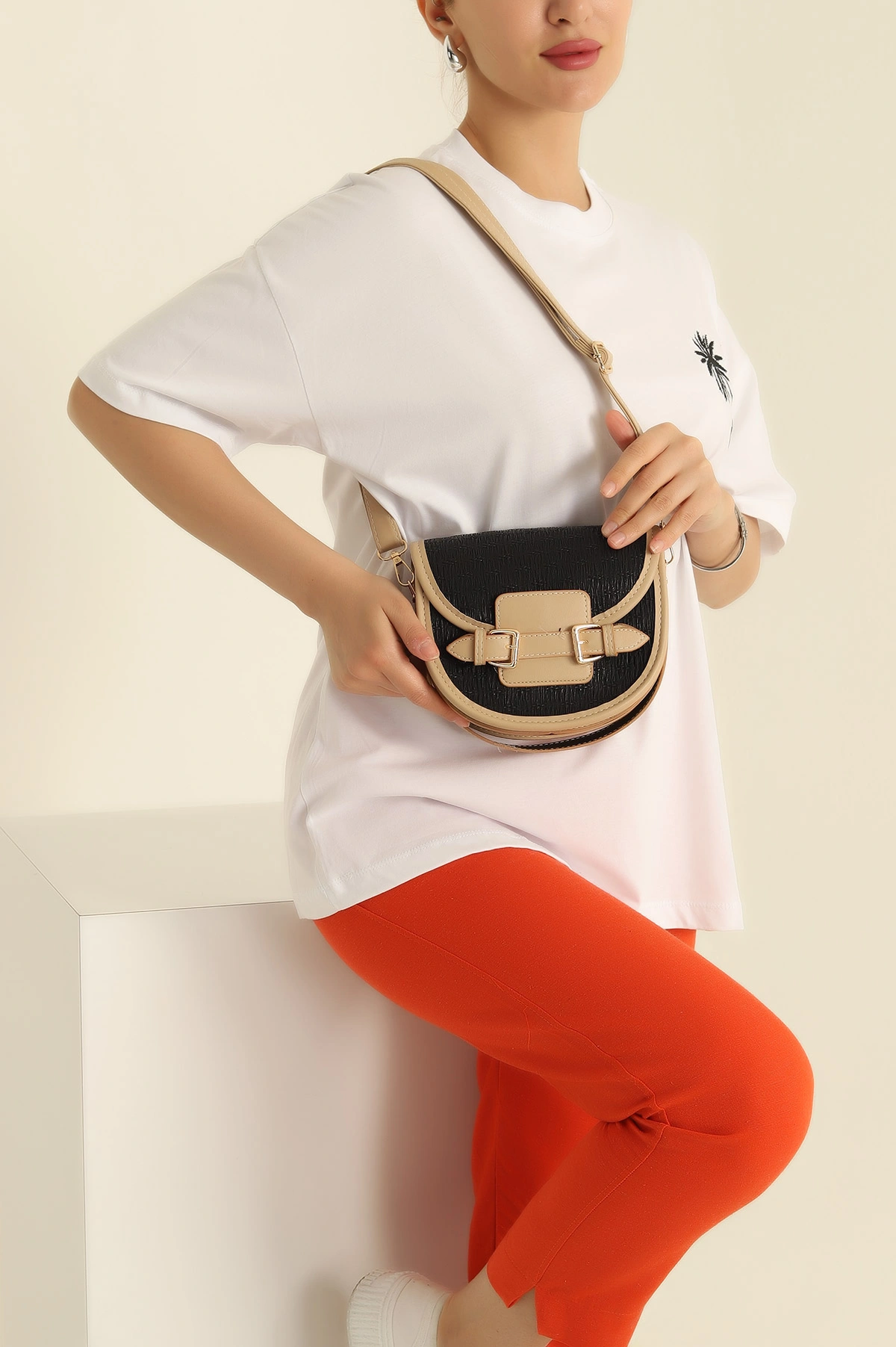 Siyah Bej Hasır Örgü Desen Kadın El Kol ve Omuz Çantası 278524 ...