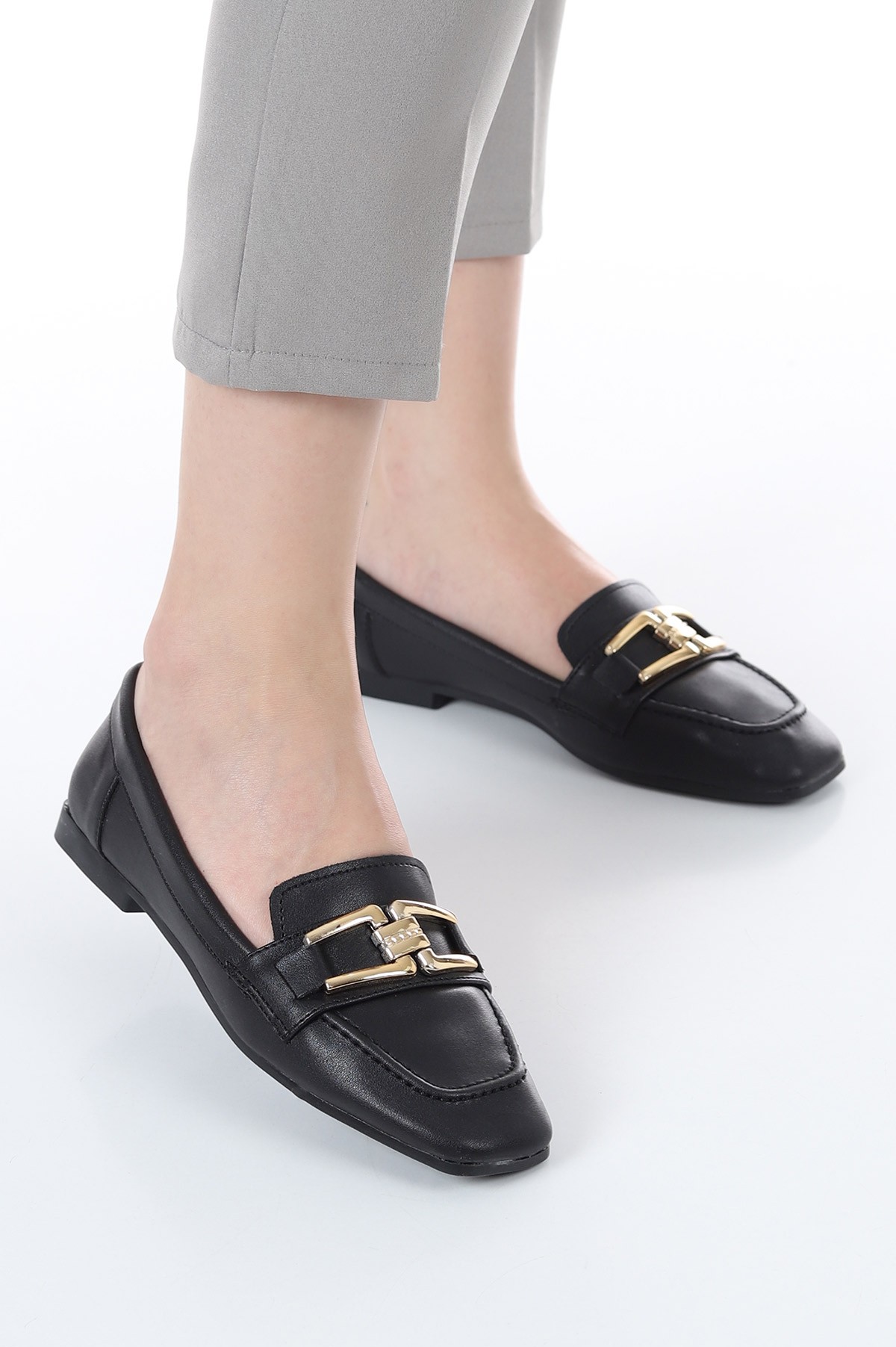 Siyah Gold Tokalı Babet Ayakkabı 167349 | ModamızBir | Modamizbir.Com