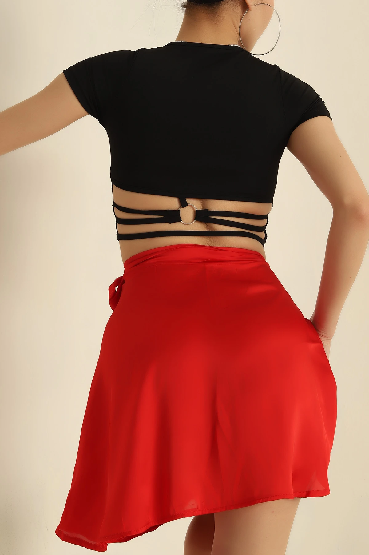 Siyah Halka Detay Sendy Bluz 249007 | ModamızBir | Modamizbir.Com