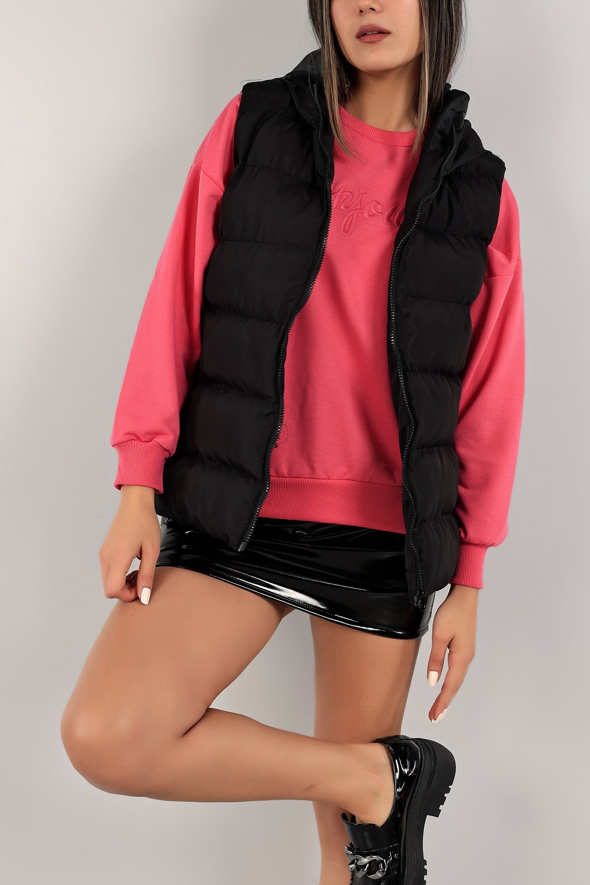 Siyah Kapüşonlu Cepli Bayan Şişme Yelek 142201 | ModamızBir ...