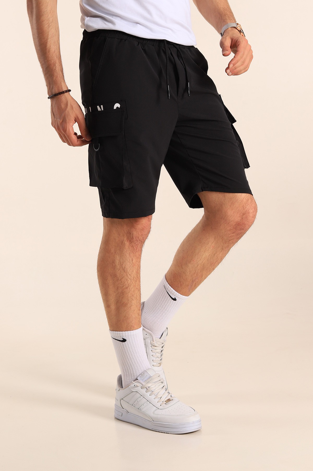 Siyah Paraşüt Kumaş Bel Lastikli Erkek Şort 187373 | ModamızBir ...