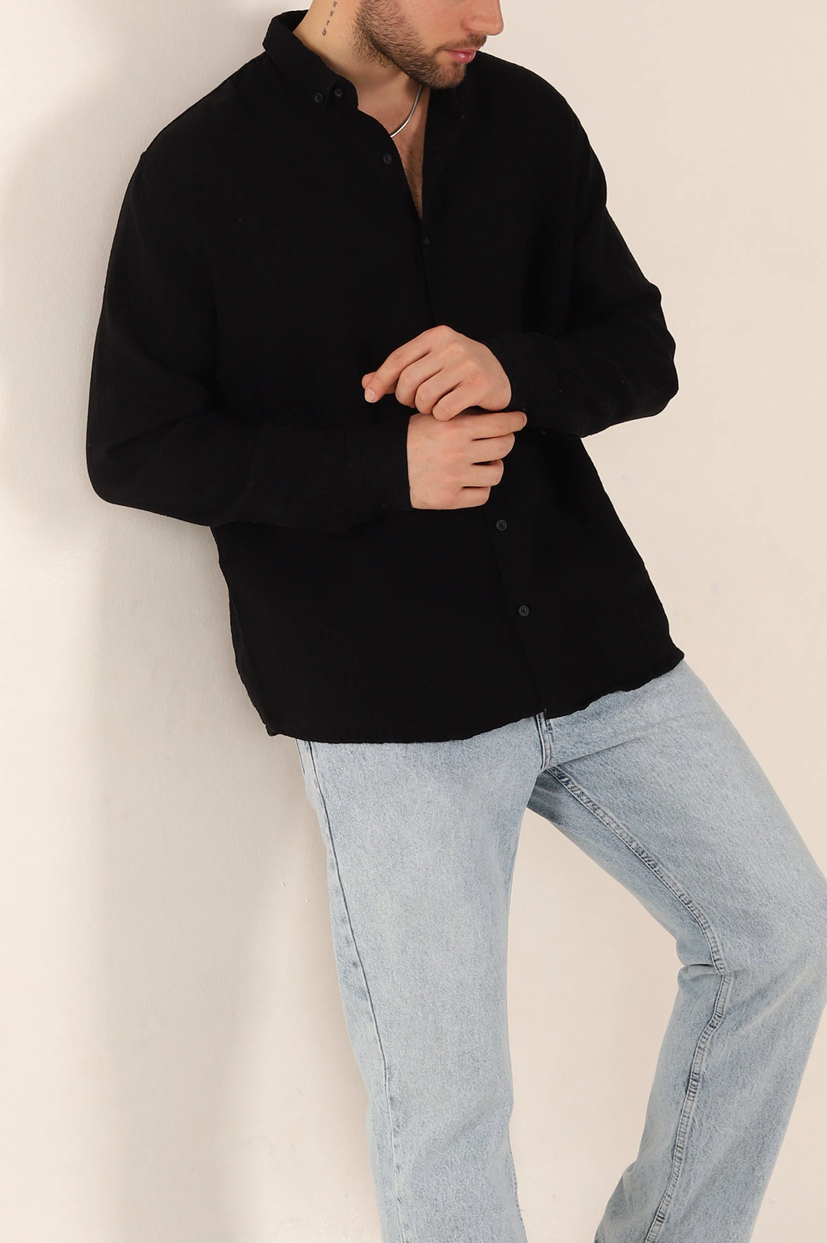 Siyah Relaxed Fit Müslin Keten Ata Yaka Erkek Gömlek 339152
