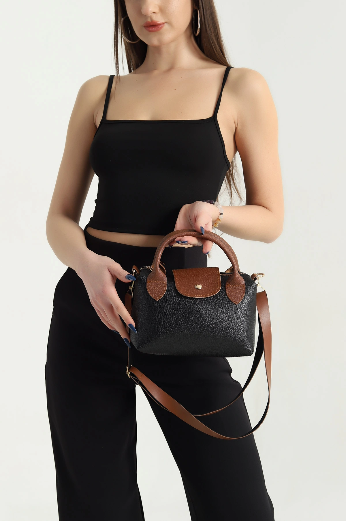 Siyah Taba Mini Boy Dokulu Mıknatıs Kapaklı Kadın El ve Omuz Çantası 343195