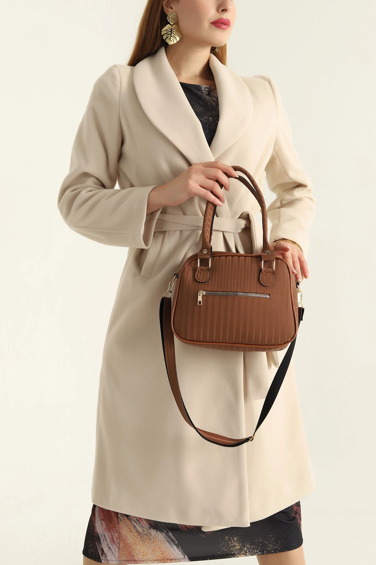 Taba Parlak Doku Kadın El ve Omuz Çantası 306667