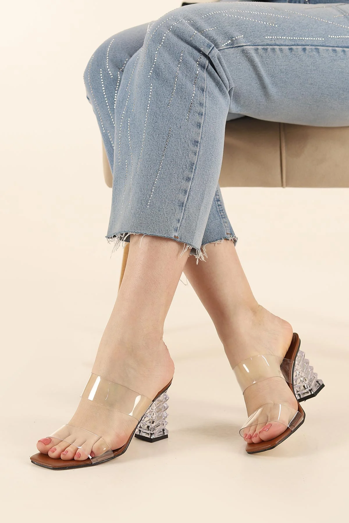 Taba Şeffaf Çift Bantlı Şeffaf Topuklu Terlik 339080