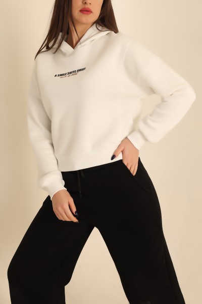 Beyaz Baskılı Şardonlu Bayan Sweat 221818 | ModamızBir | Modamizbir.Com Beyaz Baskılı Şardonlu Bayan Sweat 221818 | ModamızBir | Modamizbir.Com