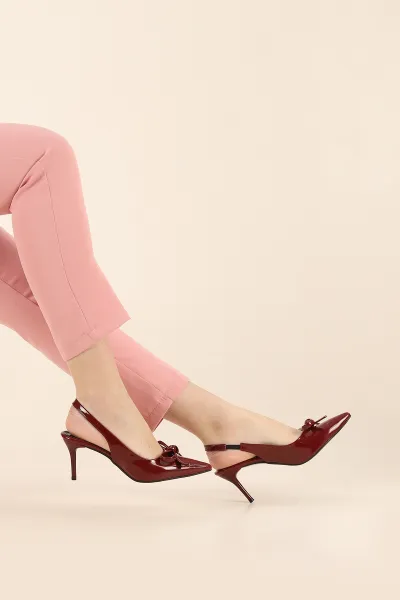 Bordo Rugan Sivri Burun Fiyonk Detaylı Kadın İnce Topuklu Ayakkabı 341890
