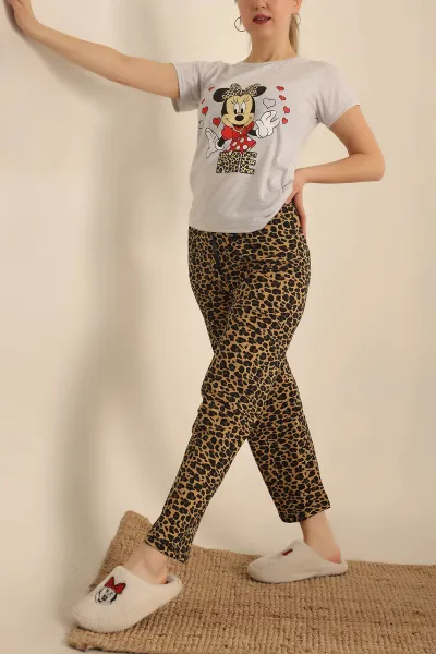 Gri Baskılı Bayan Pijama Takımı 237358 | ModamızBir | Modamizbir.Com Gri Baskılı Bayan Pijama Takımı 237358 | ModamızBir | Modamizbir.Com